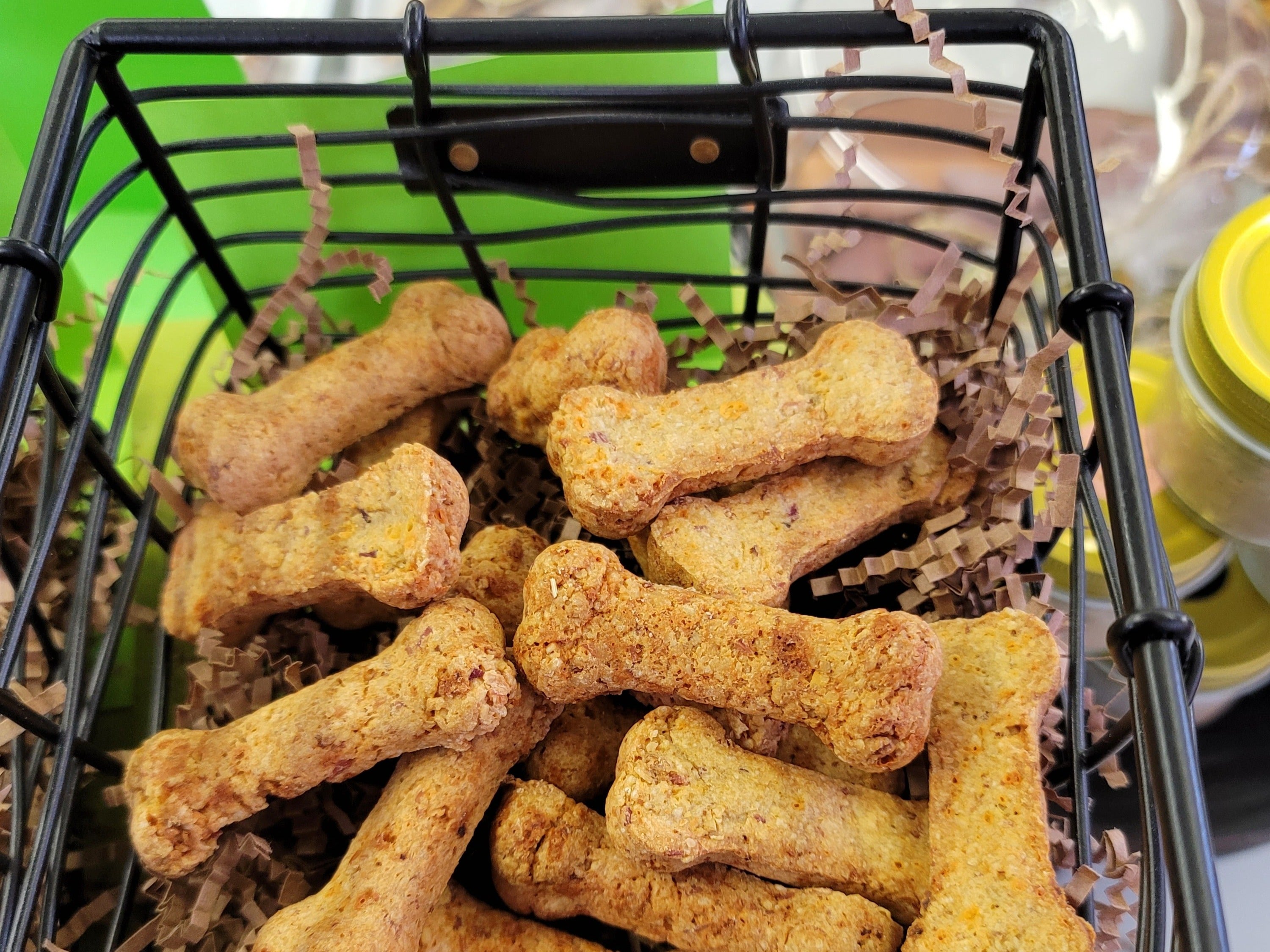 Cheddar Bacon Biscuits – Good Goods For Dogs